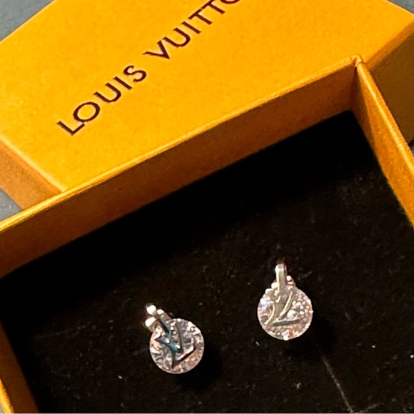 Jewelry | Lv Logo Silver Sparkle Stud Earrings | Poshmark